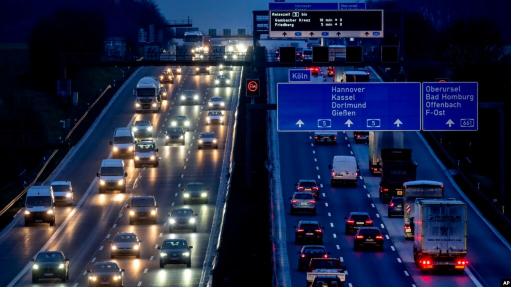 EU to Approve an "Action Plan" for the Automotive Industry - Rks News