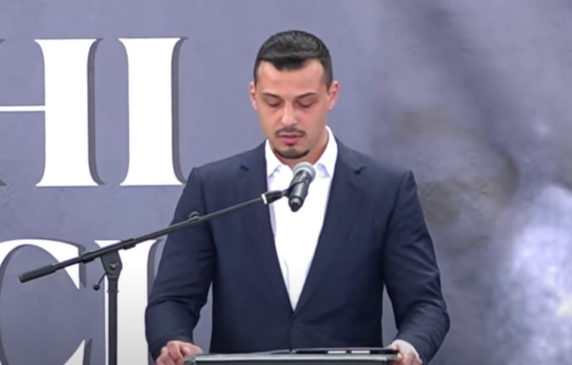 Endrit Thaçi's Touching Words: They Didn't Allow My Father to Throw ...