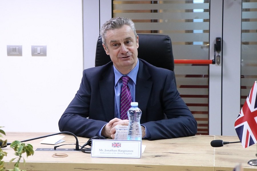 UK Envoy Hargreaves Urges Swift Formation of Kosovo’s New Institutions ...