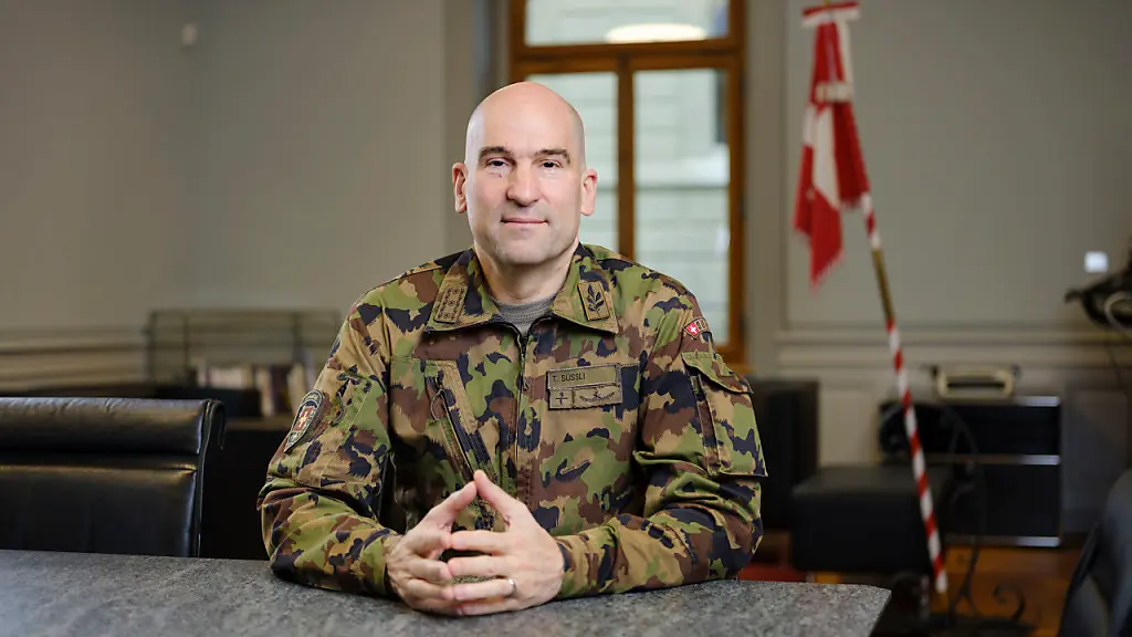 Swiss Army Chief Visits Kosovo to Assess KFOR Mission - Rks News