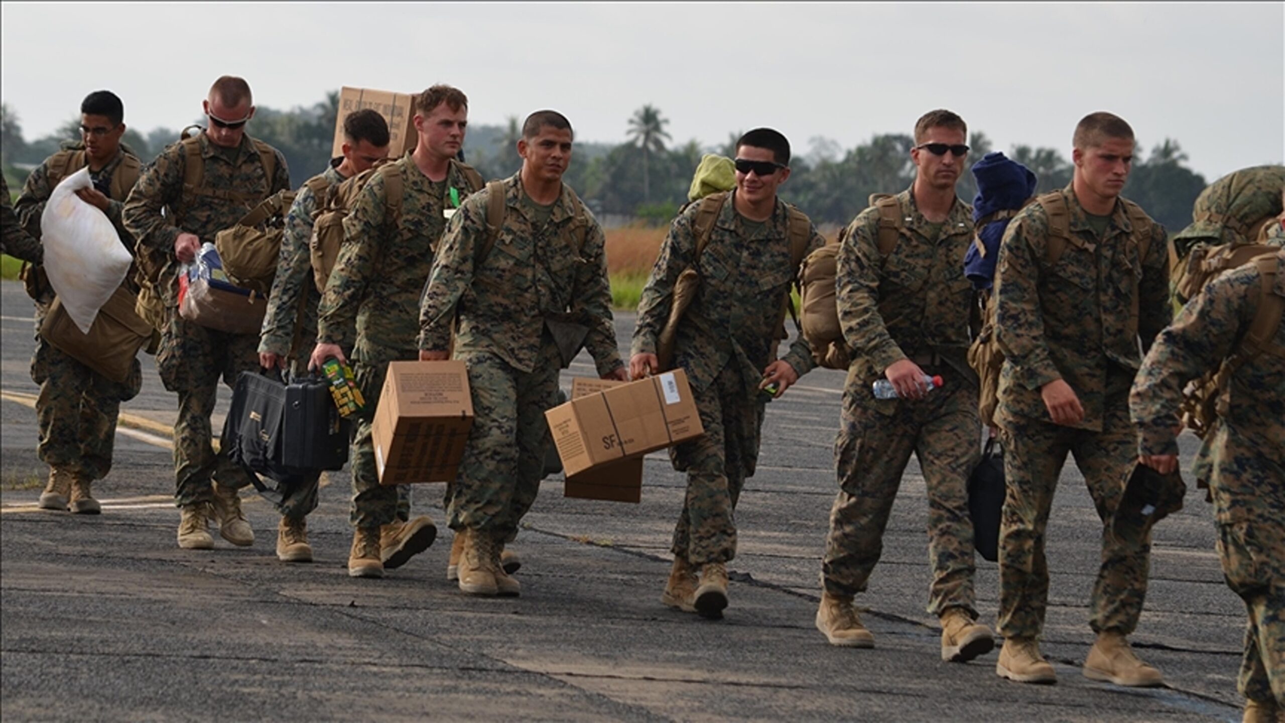 USA Deploys 200 Marines to Florida to Support ICE Immigration ...