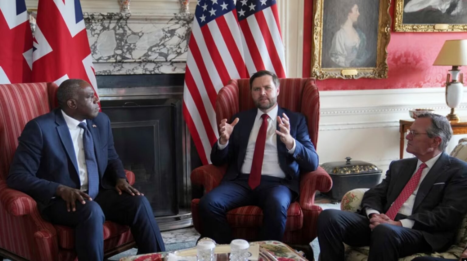 US, EU, and Ukrainian Officials Meet in UK Ahead of Trump–Putin Summit ...