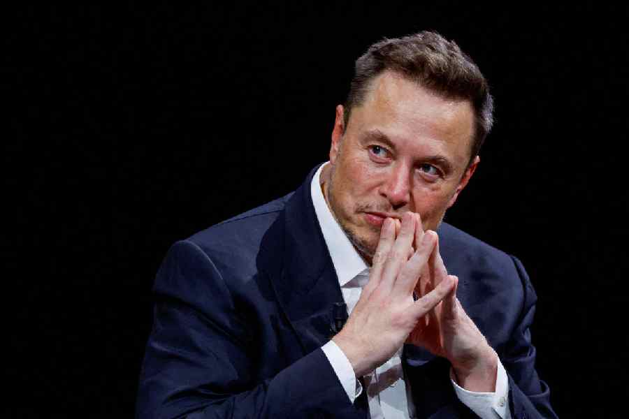 US House Democrats Release Epstein Files Naming Musk, Thiel, Bannon ...