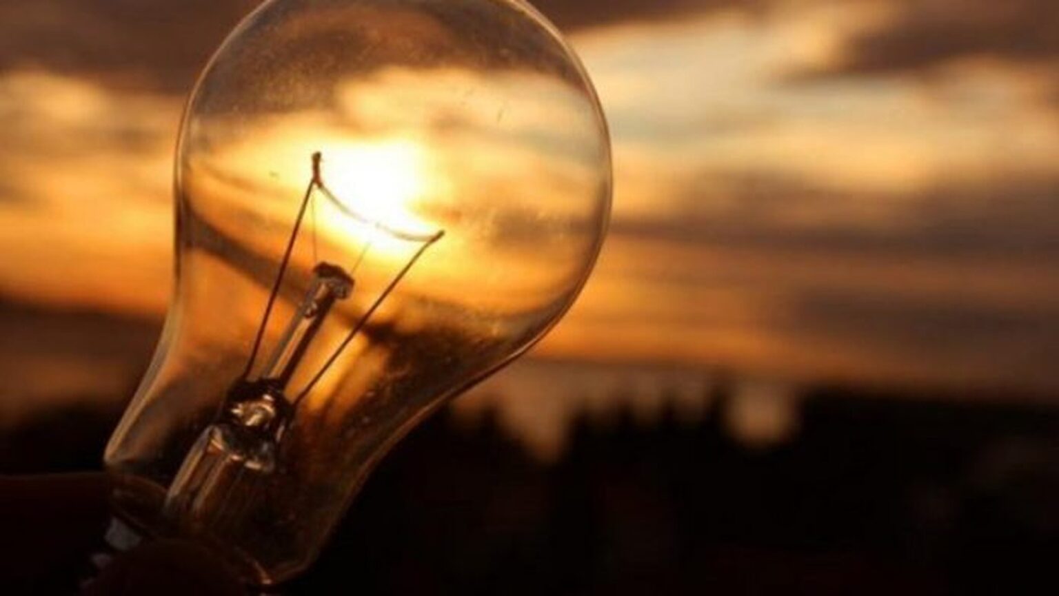 North Macedonia Declares Electricity Crisis Due to Oil Supply Shortages ...