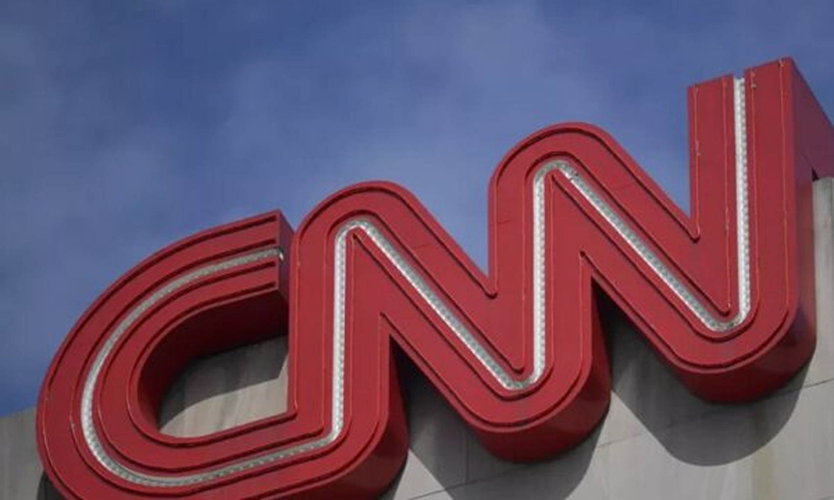 “CNN Should Be Sold,” Trump Intervenes in Favor of Paramount - Rks News