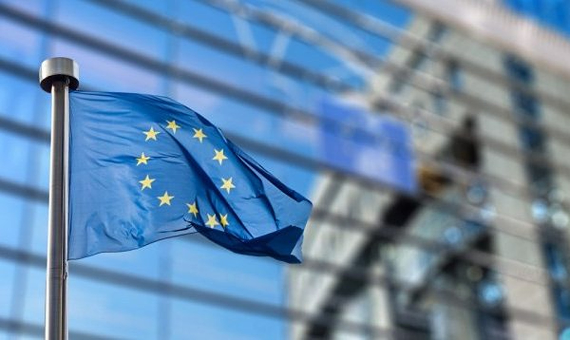 The European Commission is expected to grant Serbia the first tranche ...
